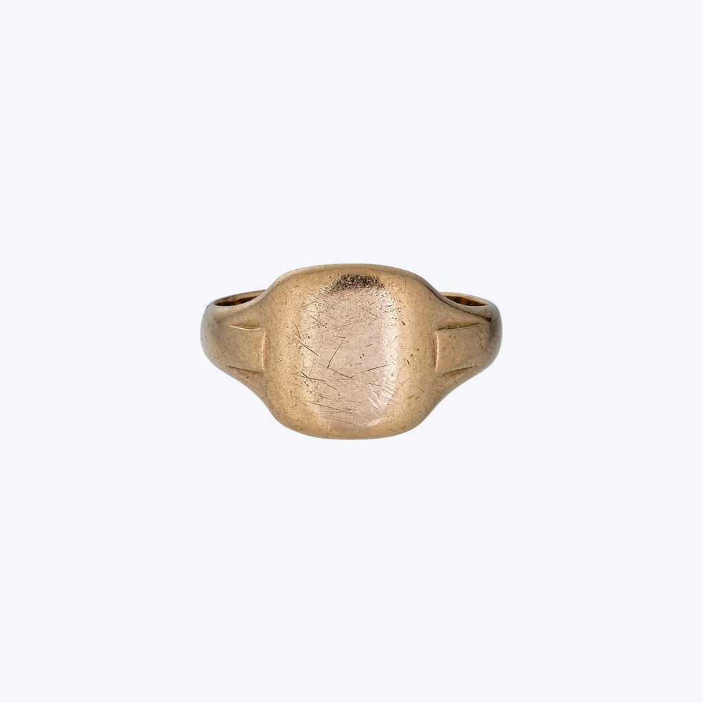 English 1920s 9K Gold Signet Ring – abc carpet & home