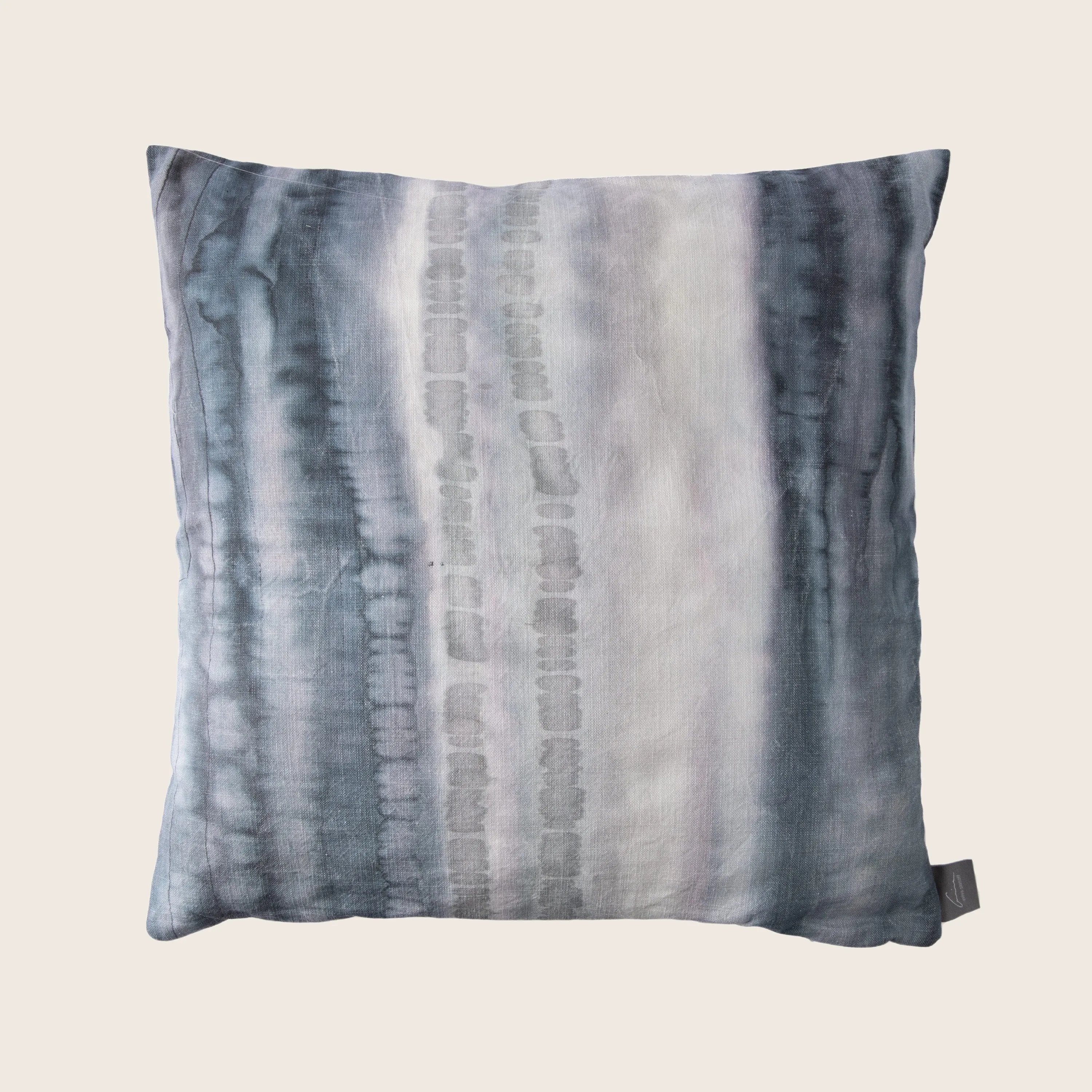 Gravity Linen Pillow Tide – abc carpet & home